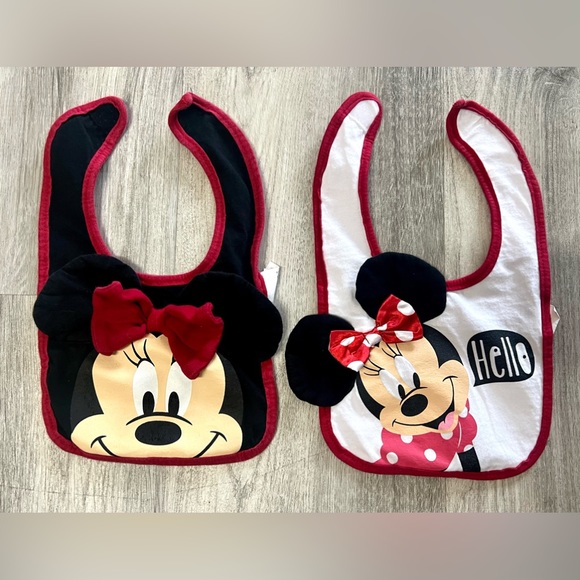 Disney | Accessories | Disney Baby Minnie Mouse Bib | Poshmark